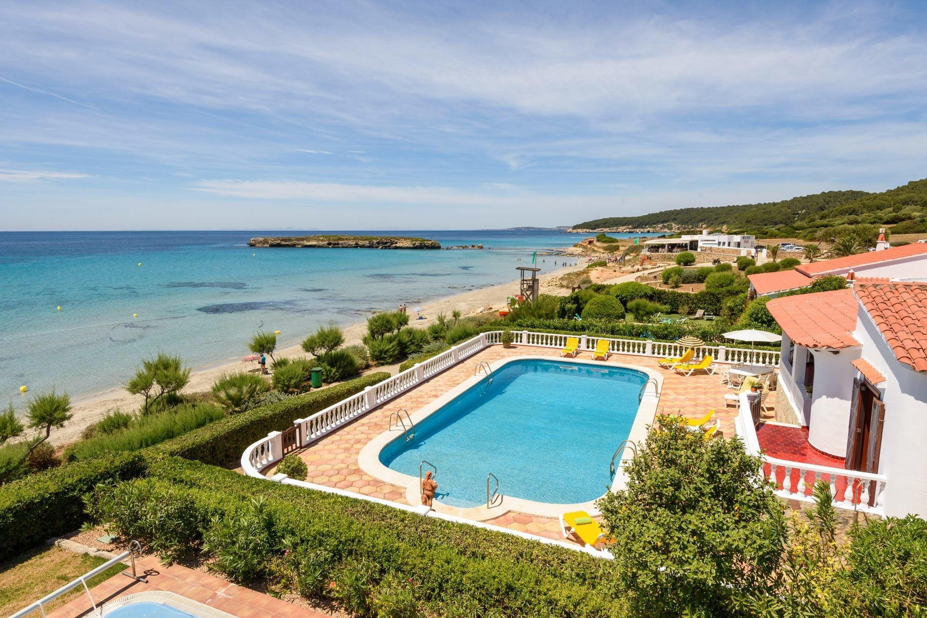 Villas with Gated Pools - Villa Select