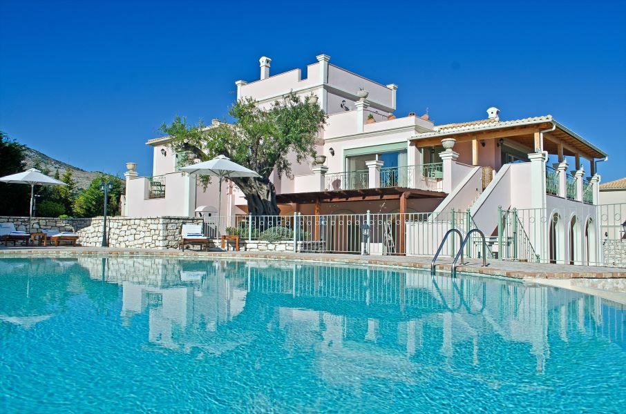 Kassiopi villas with private pool - Villa Select