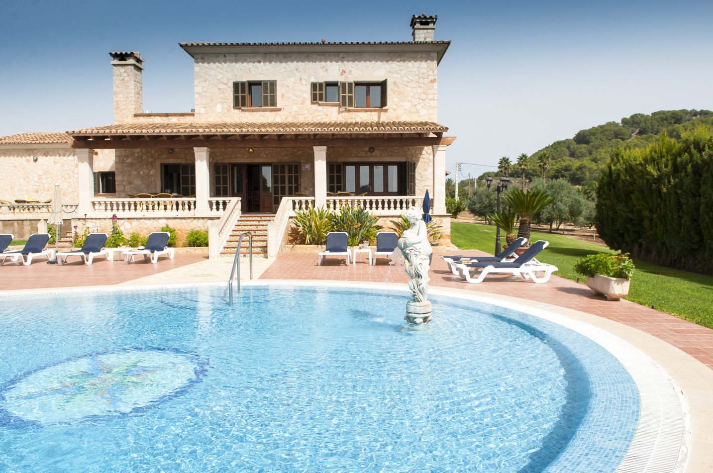 Family villas in Cala D'or - Villa Select